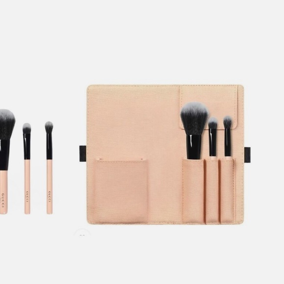 Gucci | Makeup | Gucci Makeup Brush Set Authentic With Travel Case ...